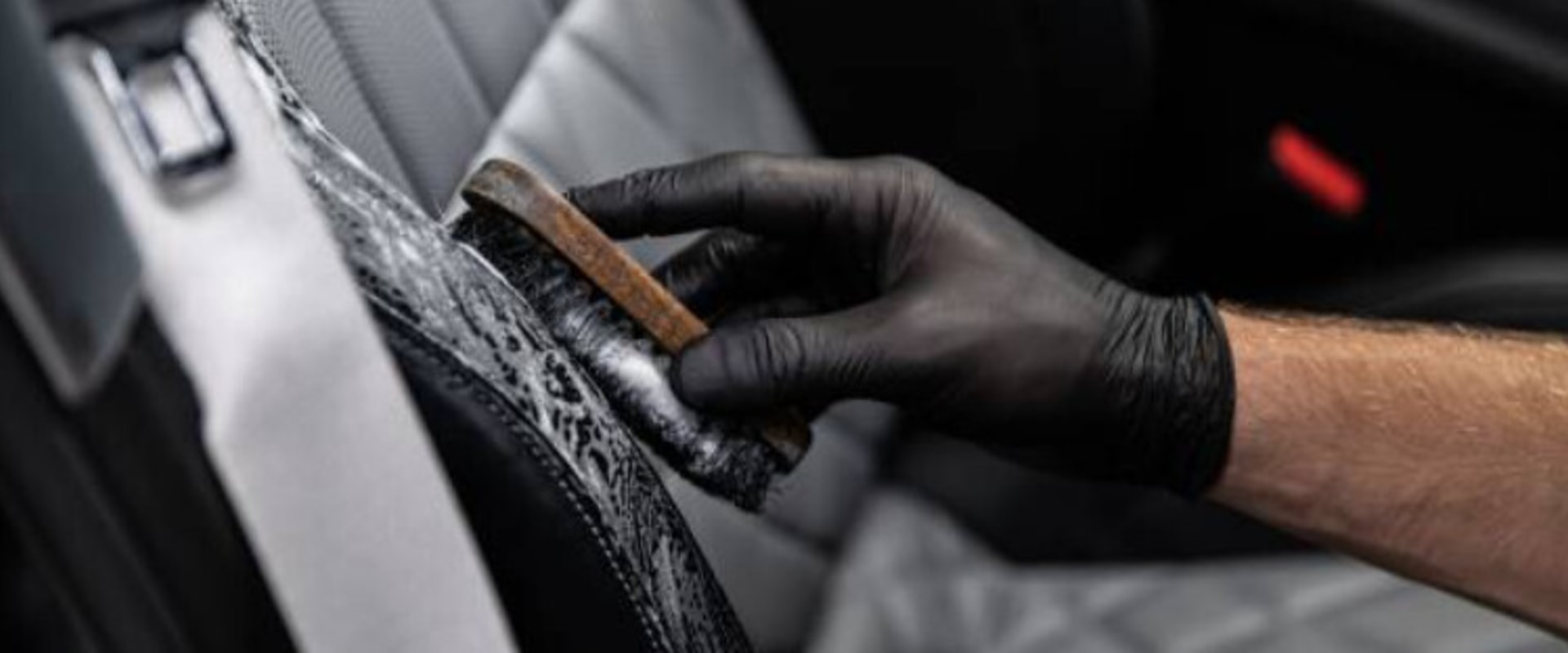 Keeping It Clean: The Basics Of Auto Interior Detailing In Amsterdam