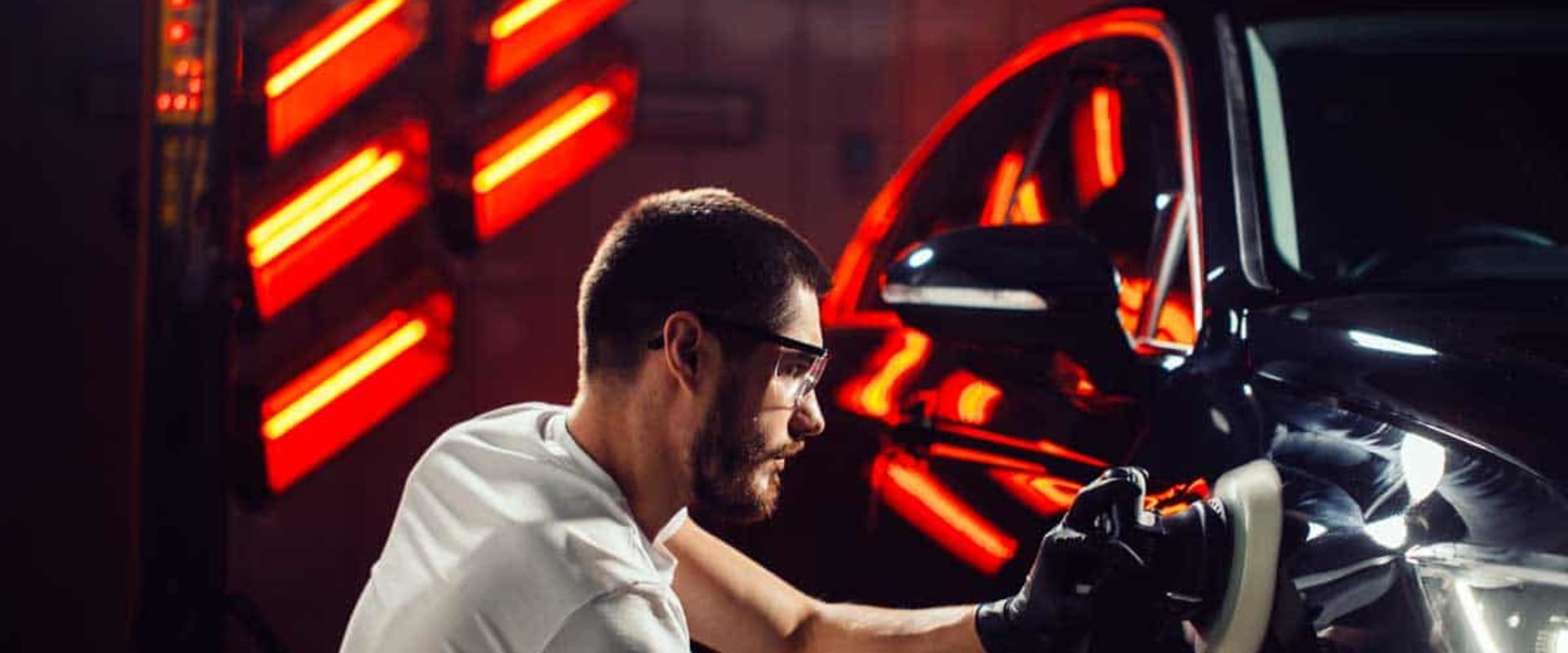 What does getting a car detailed mean?